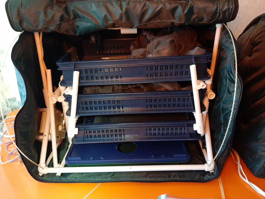 Инкубатор для яиц автоматический