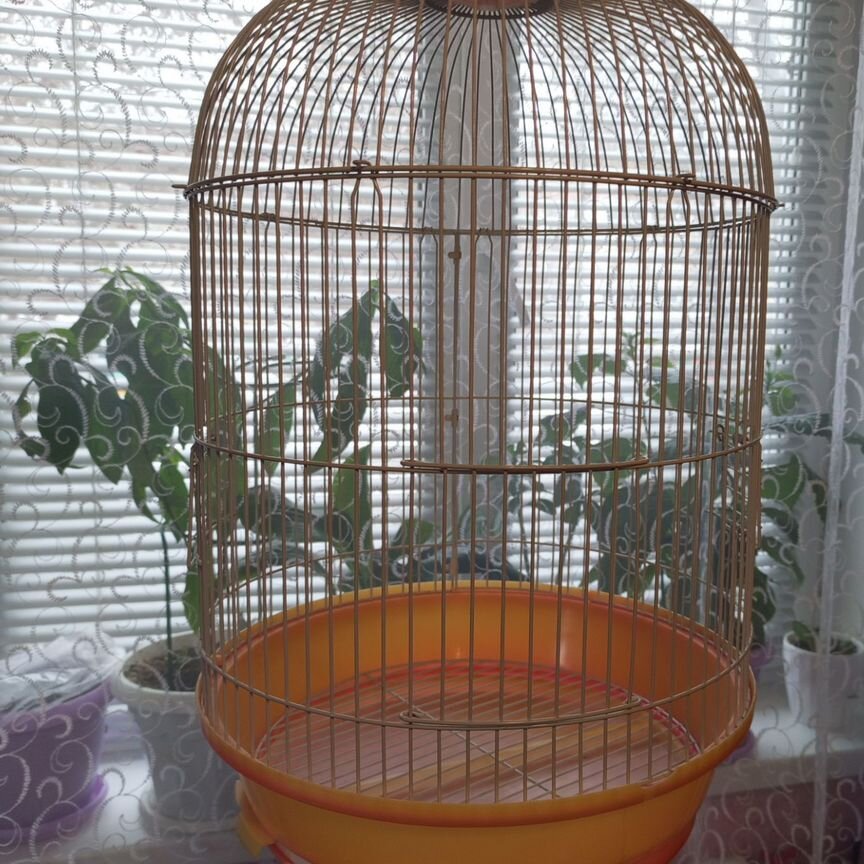 Клетка для попугая большая