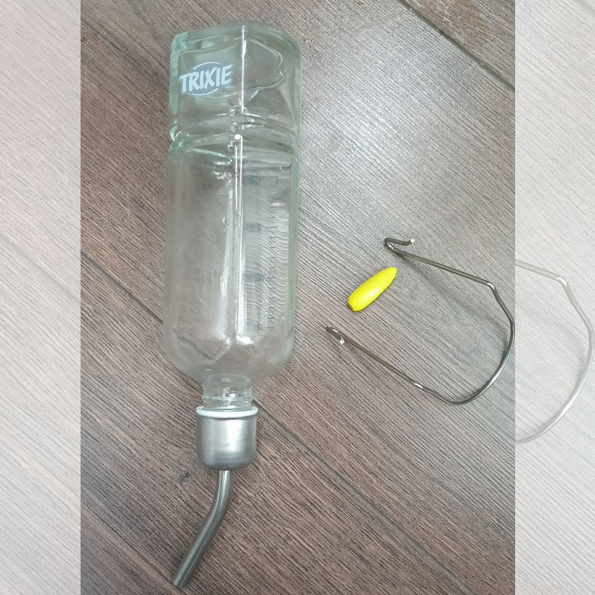 Поилка стеклянная новая 250мл