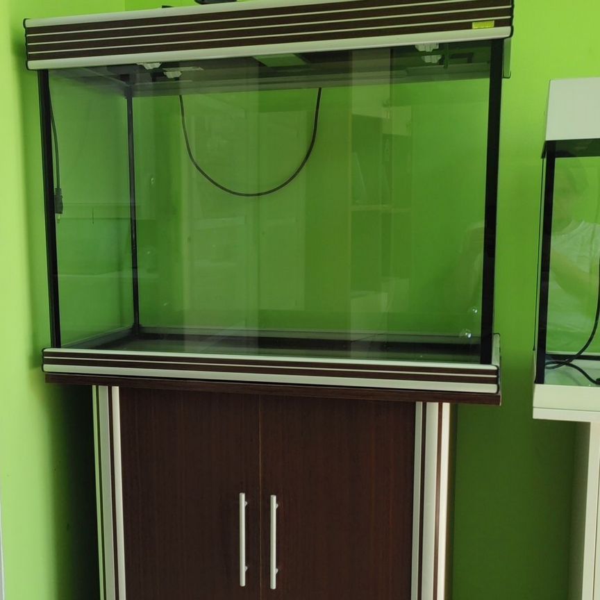 Аквариум Anubias, 200л, комплект с тумбой