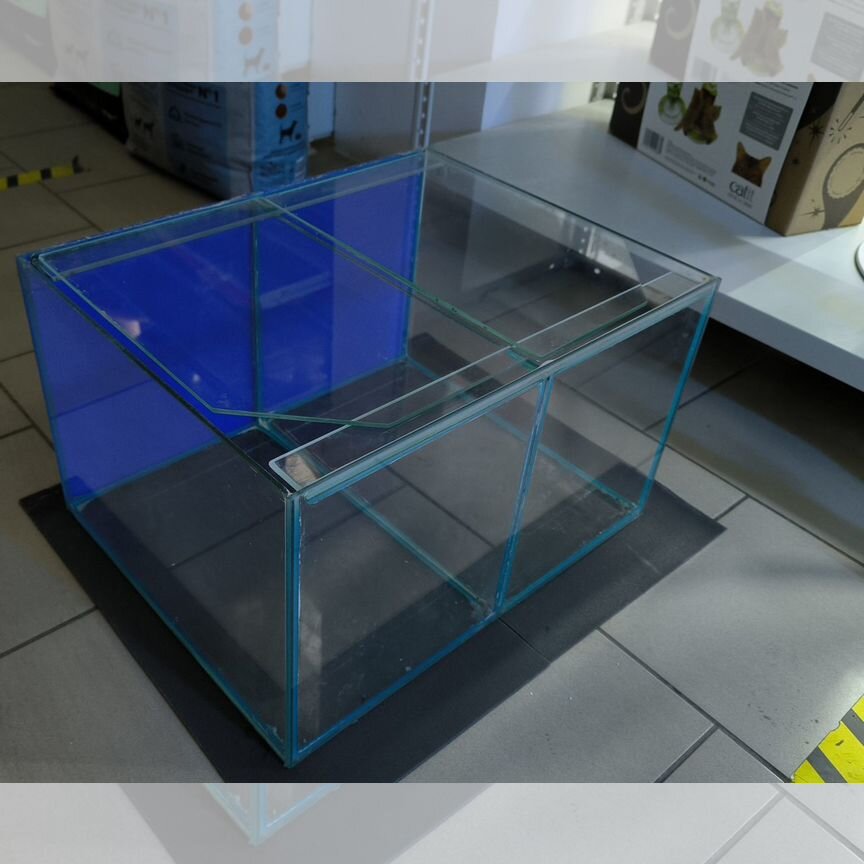 Аквариум двойной 60 л (2 отсека по 30 л) б/у