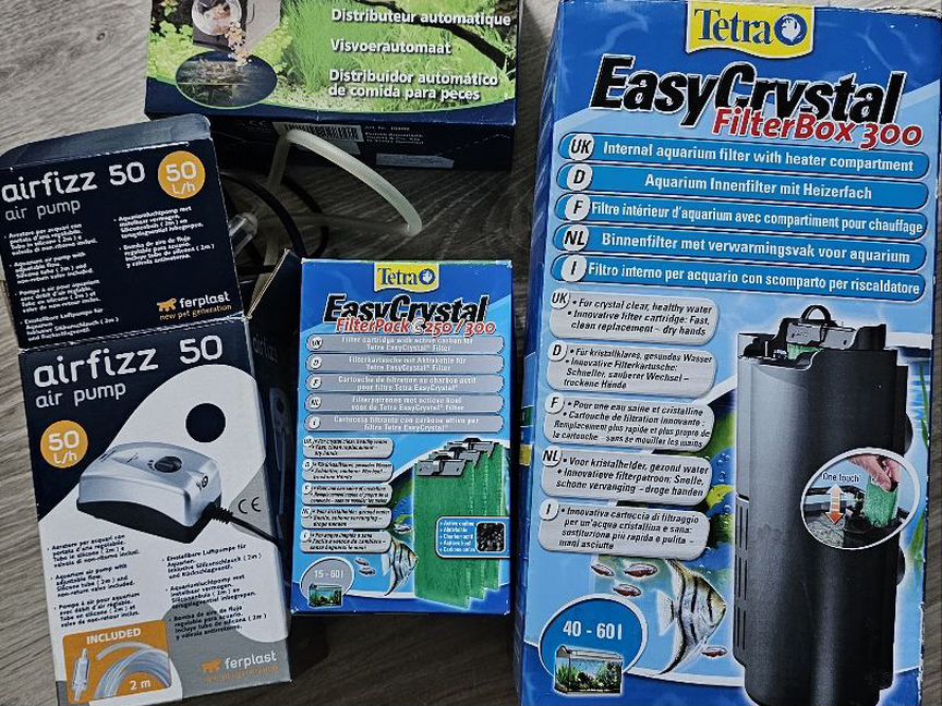 Аквариумный компрессор и фильтр Easy Crystal 300