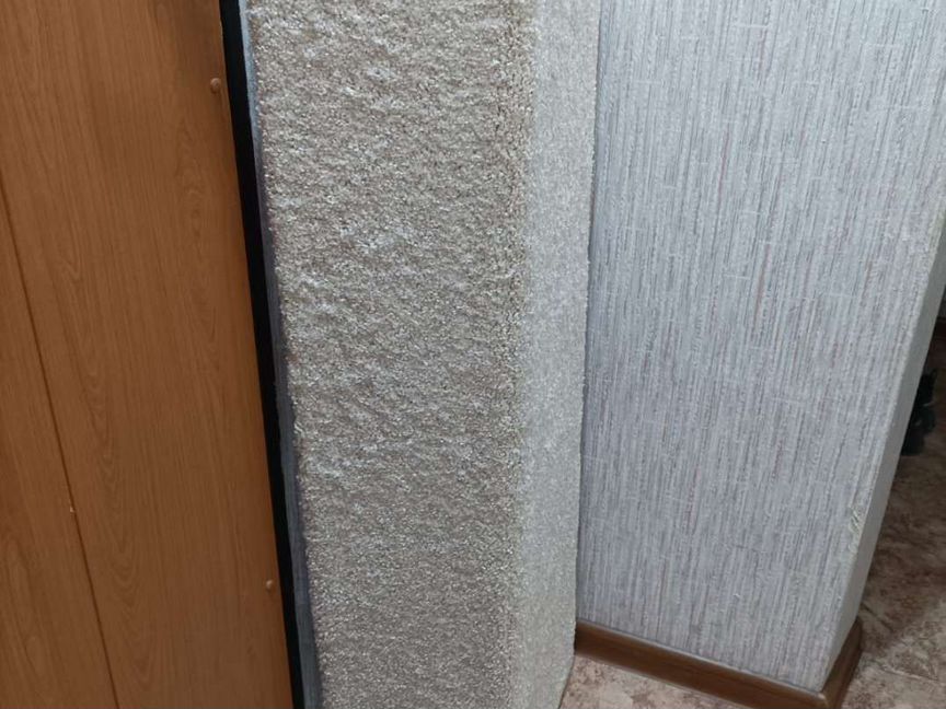 Когтеточка на угол стены