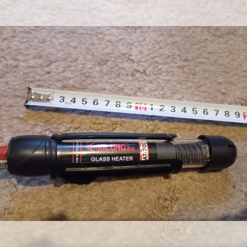 Два аквариумных обогревателя