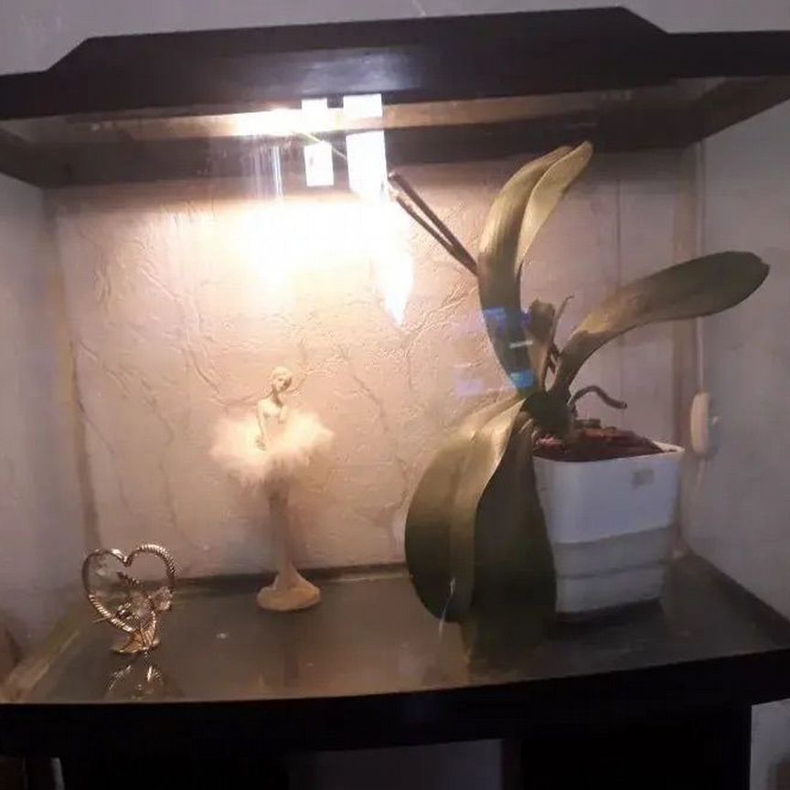 Аквариум с тумбой