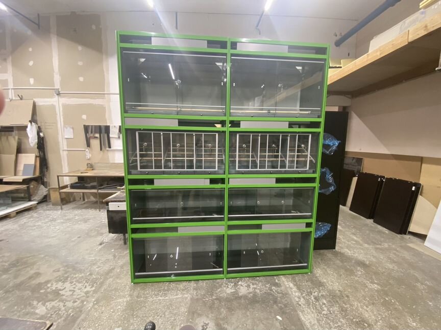 Стойка для животных и птиц