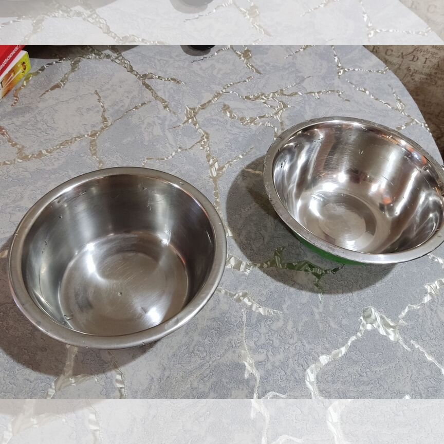 Миски для кошек и собак