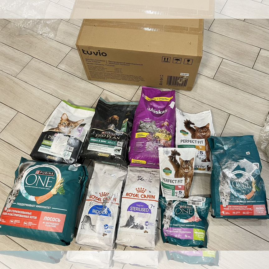 Корма для кошек и собак пурина роял вискас