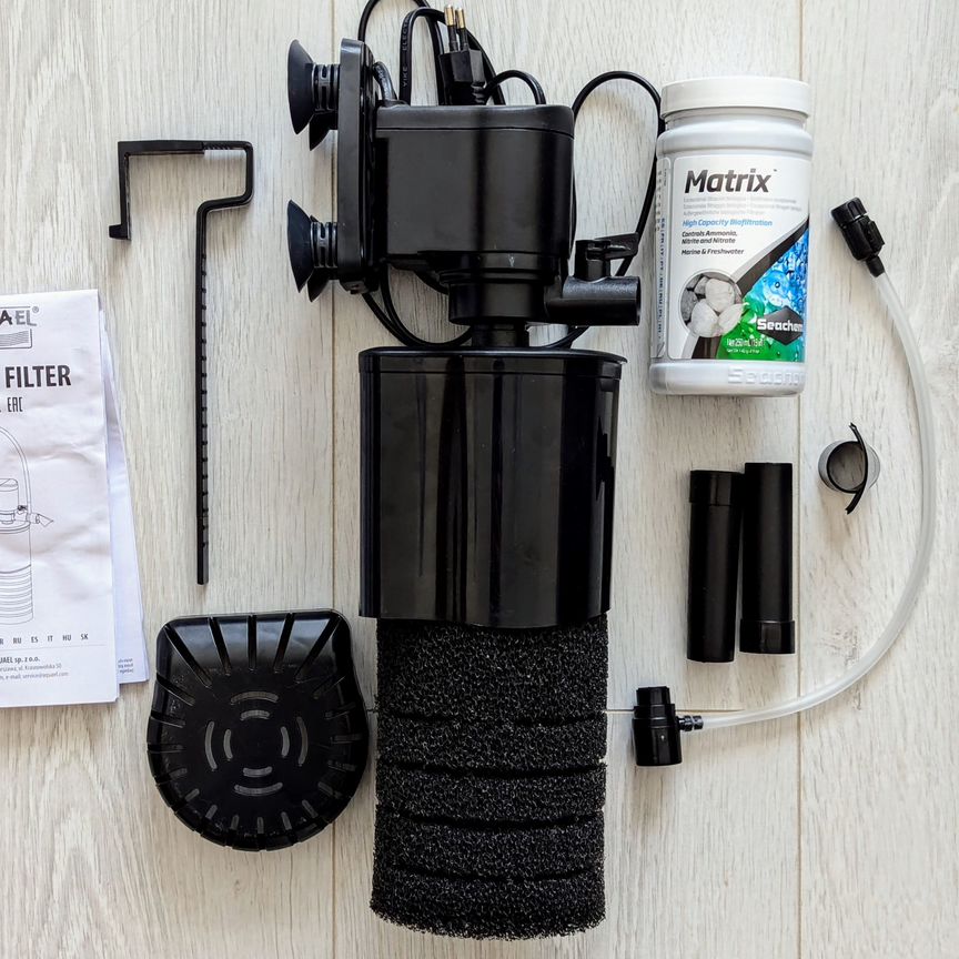 Aquael Turbo Filter 1000   Seachem Matrix