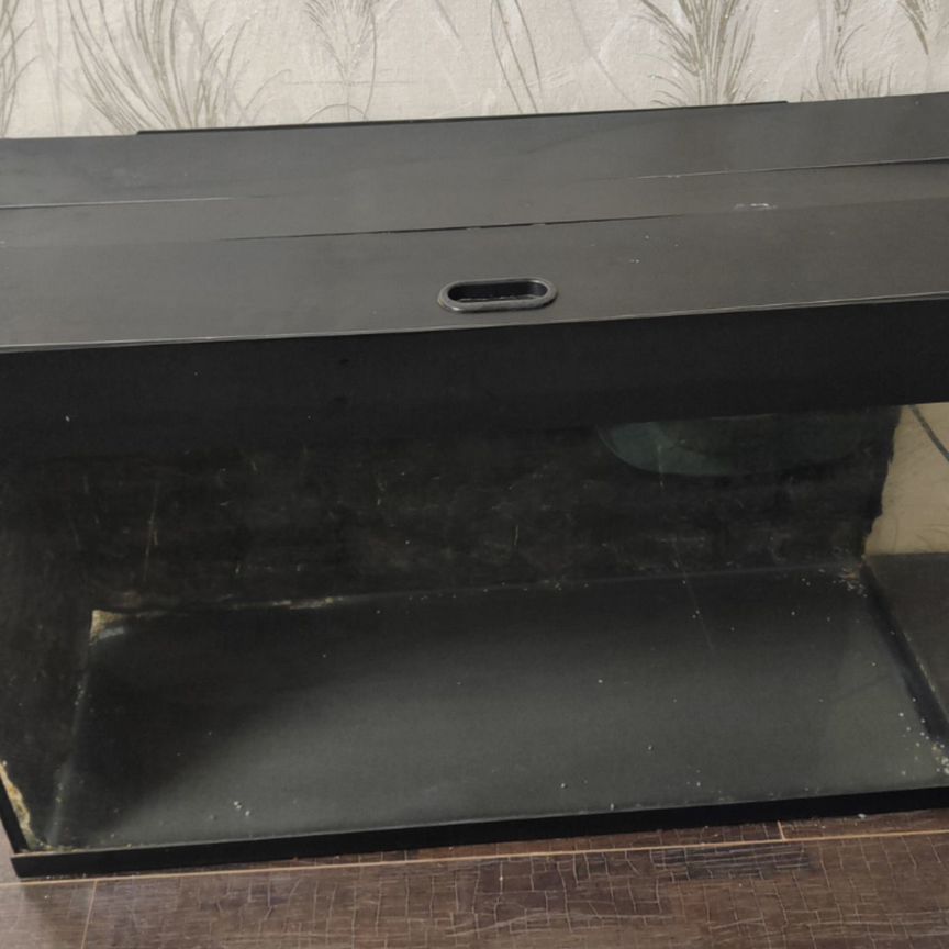 Аквариум для рыбок б/у, 150л