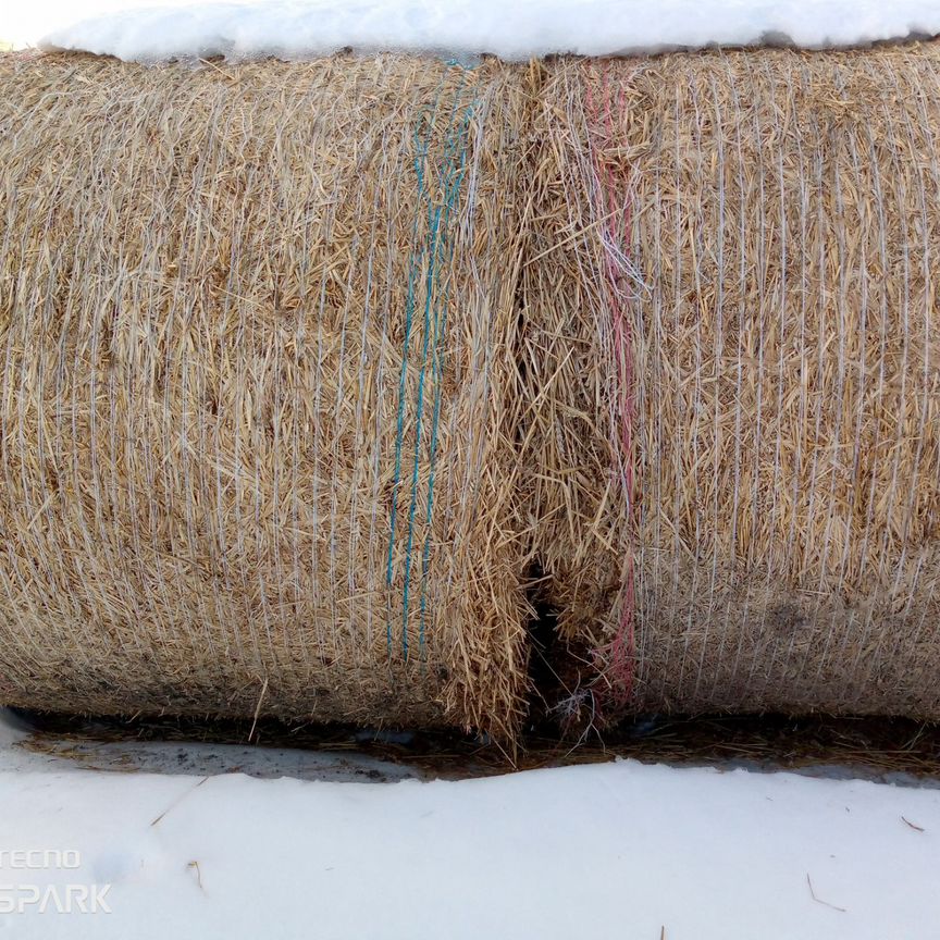 Солома в тюках