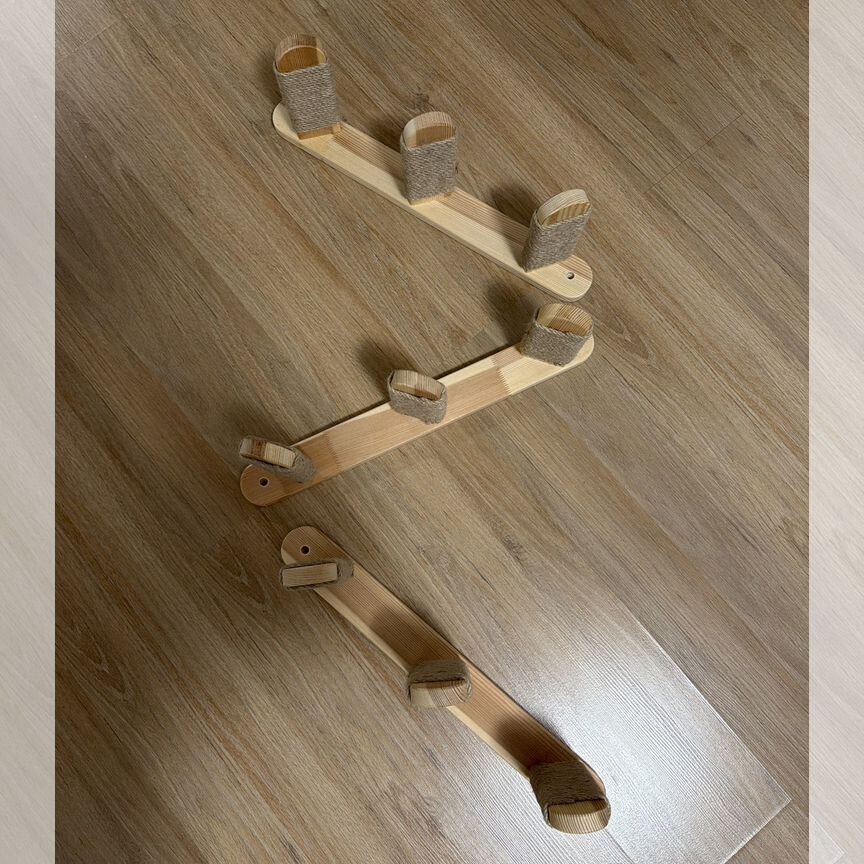 Лесенка для кошек на стену