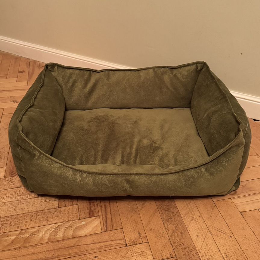 Лежанка для собак