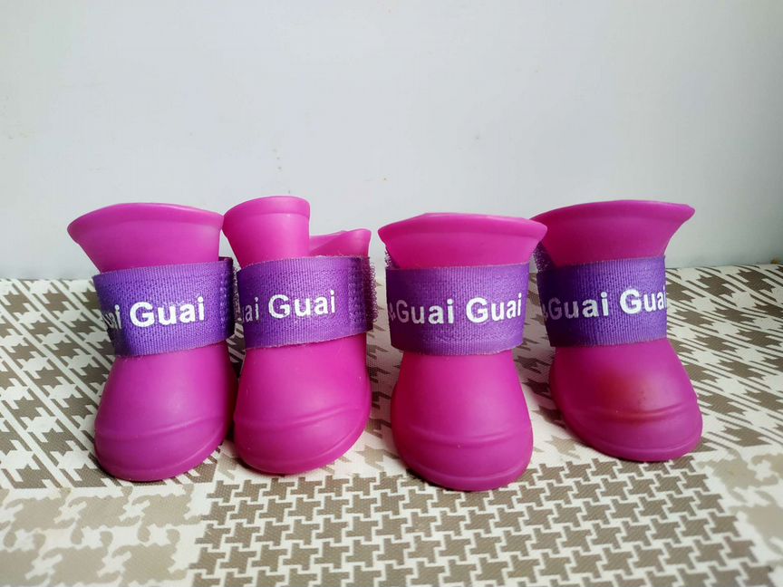 Ботинки для маленьких собак