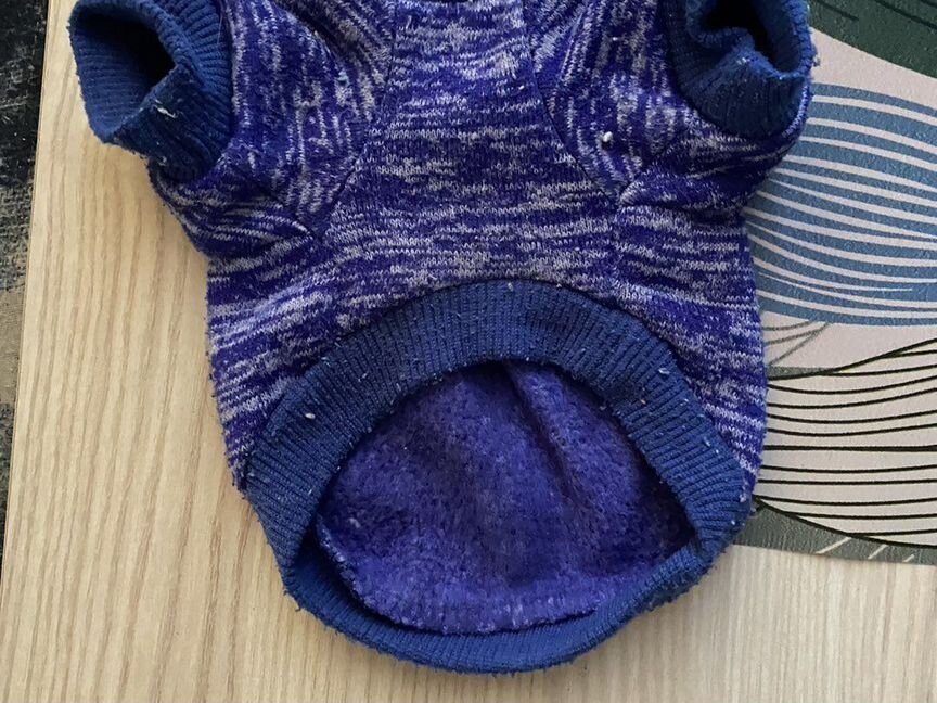 Кофта на маленькую собаку