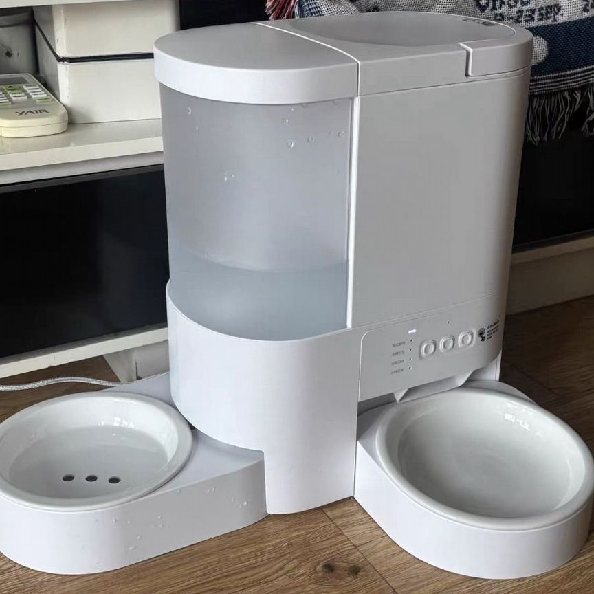 Автоматическая поилка и кормушка для кошек/собак