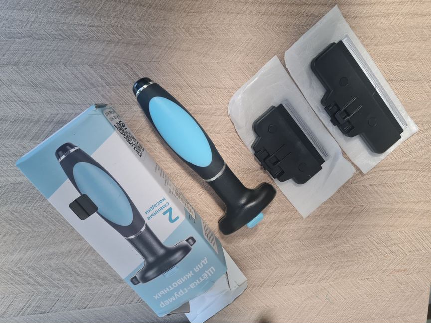 Щётка-грумер для животных