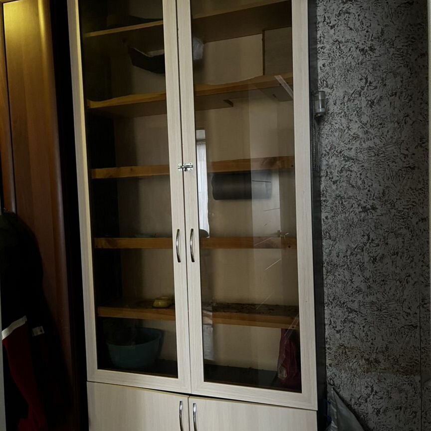 Шкаф витрина для шиншиллы