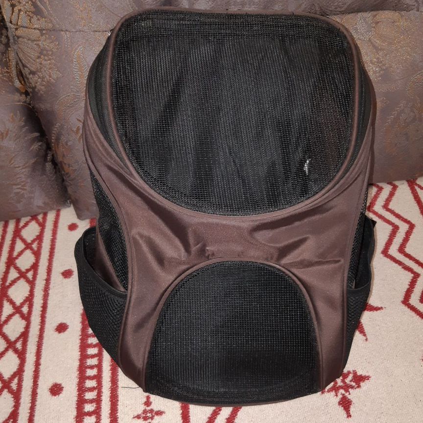 Переноска для маленькой собачки или котенка