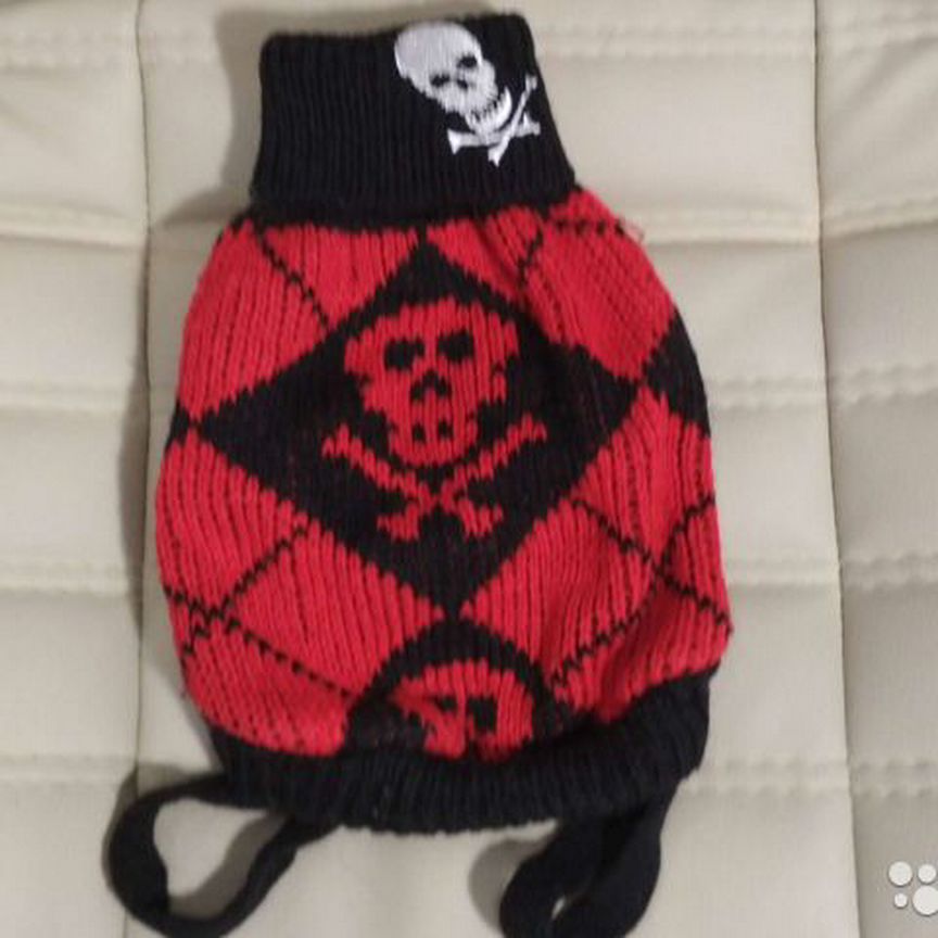 Одежка для маленькой собаки