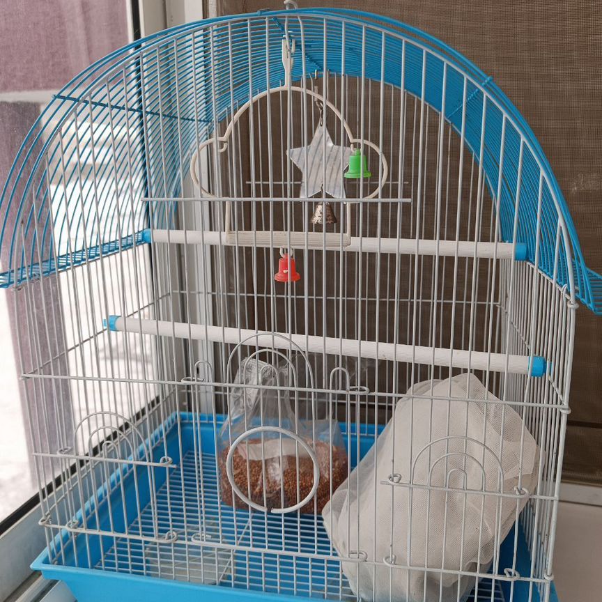 Клетка для маленького попугая