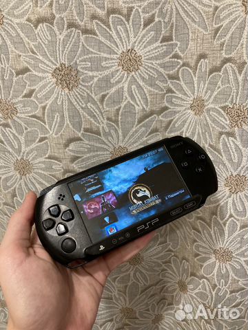 Sony PSP e 1008 + 8 GB MS duo купить в Красноярске | Электроника | Авито
