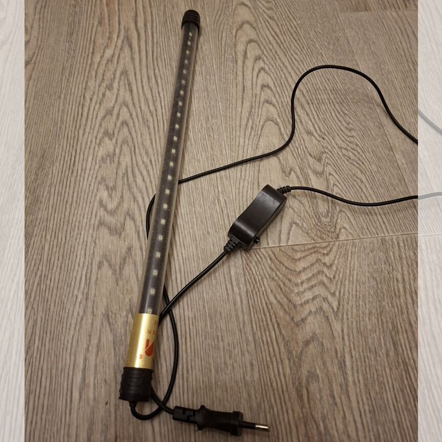 Лампа и обогреватель для аквариума