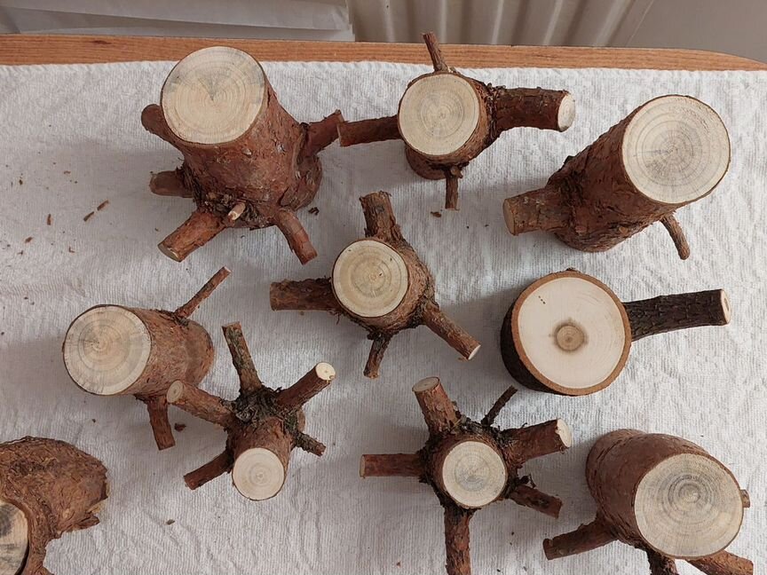 Пеньки, столбики, туннели