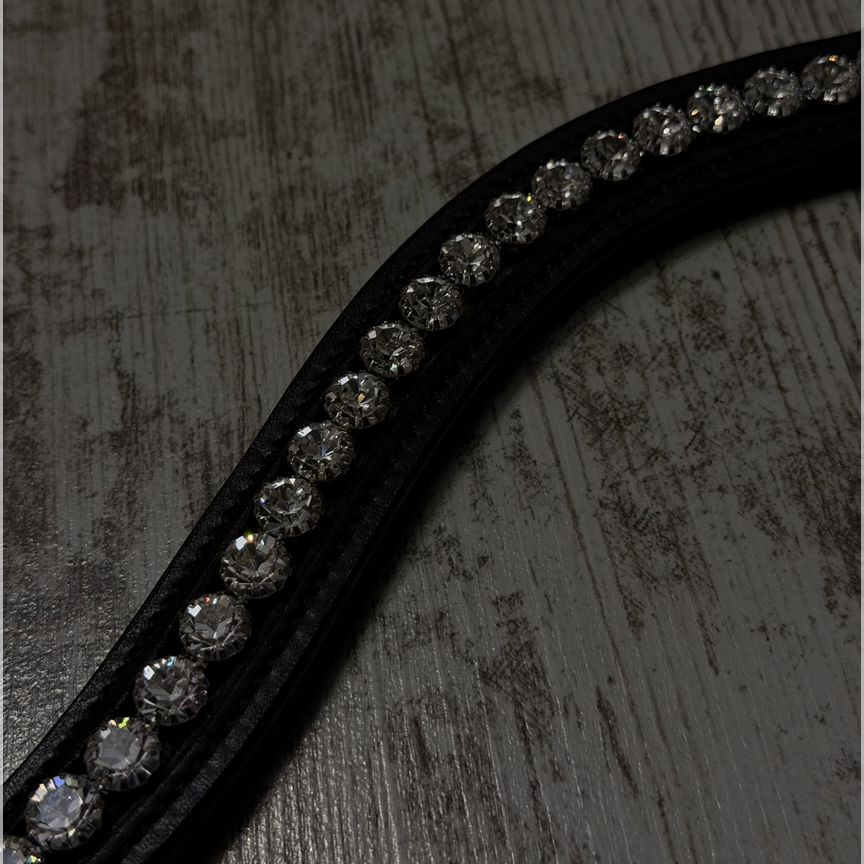 Налобный ремень для лошади