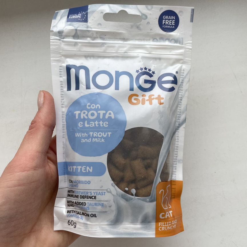 Лакомство для котят Monge