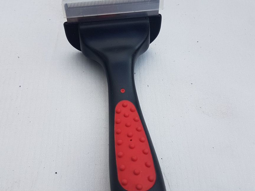 Фурминатор для кошек и собак