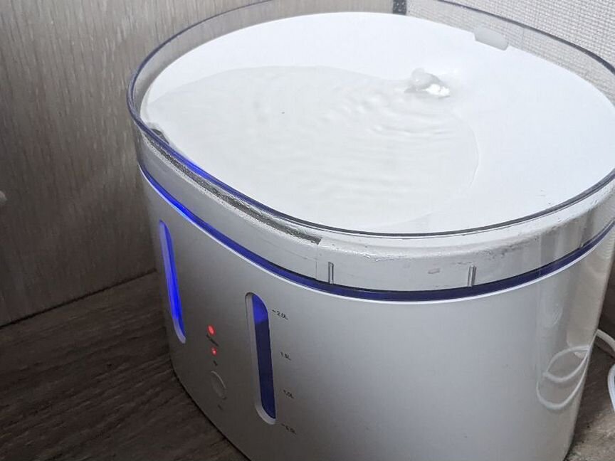 Умная поилка hiper Fontaine