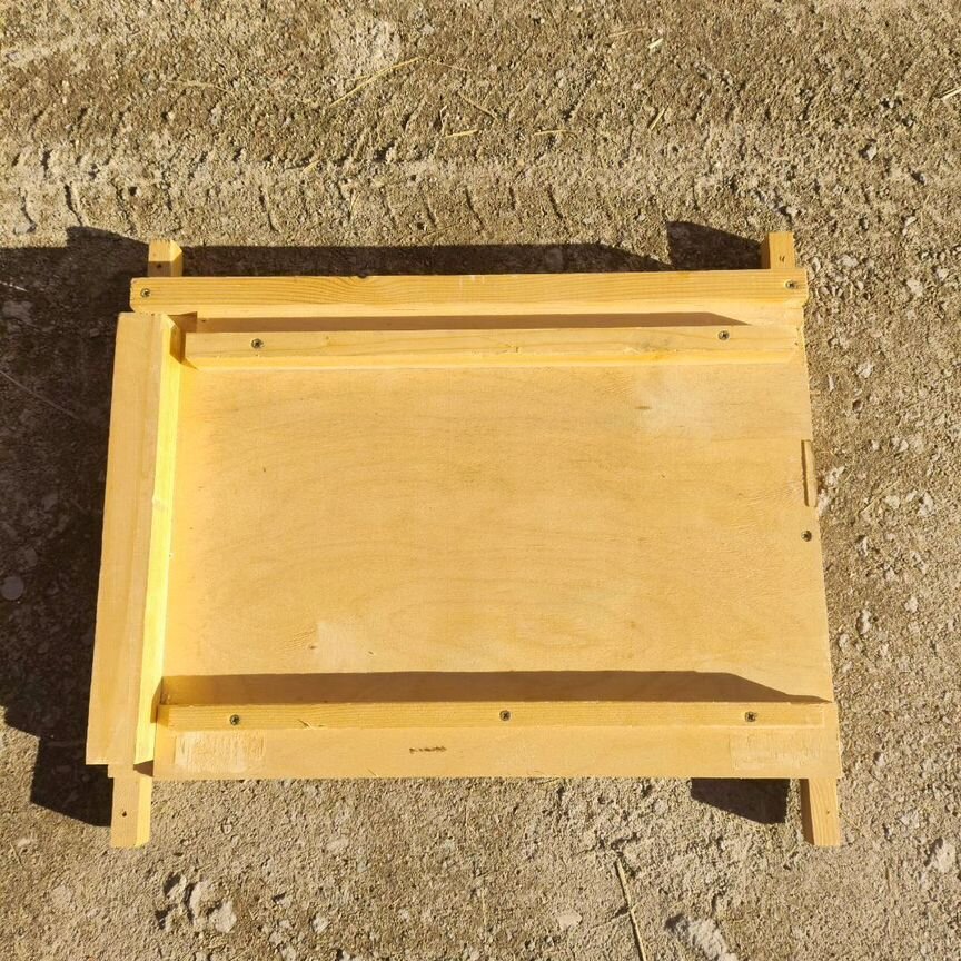 Кондуктор для сколачивания пчеловодных рамок