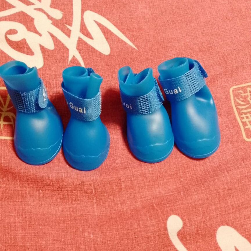 Обувь для собак мелких пород