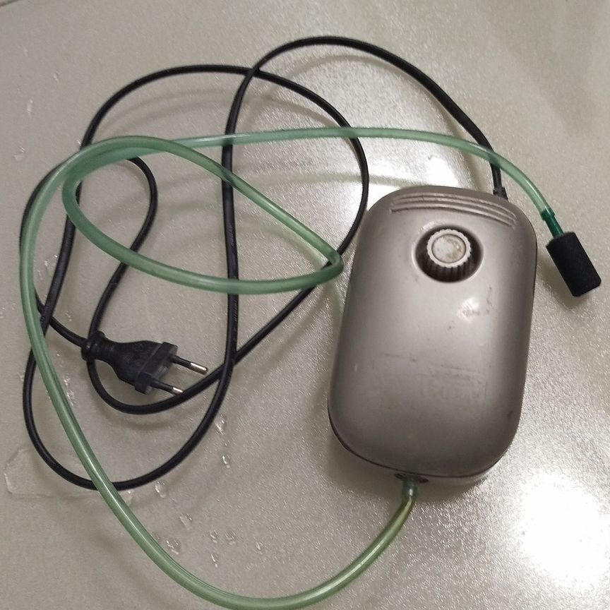 Компрессор тритон для аквариума