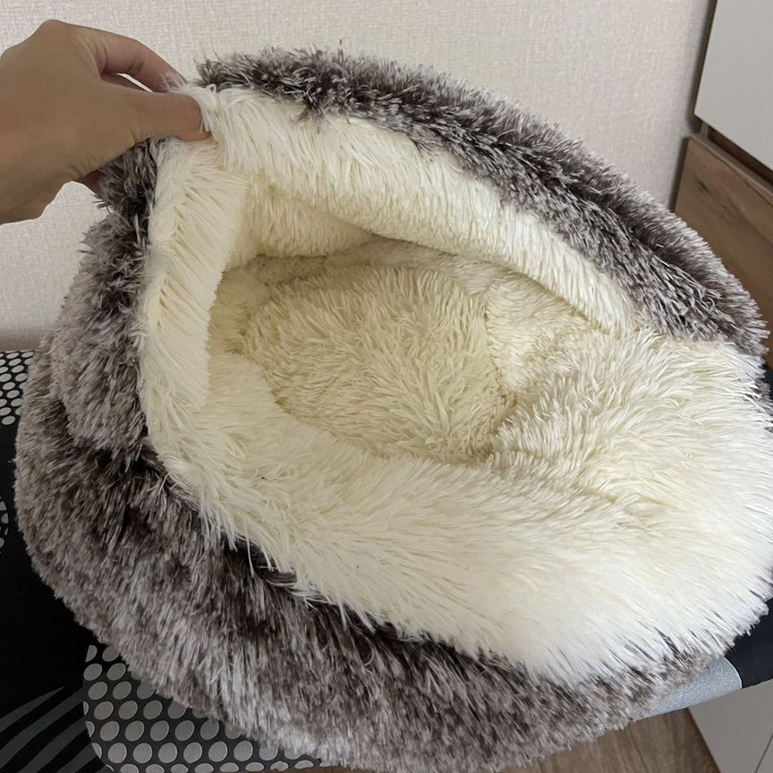 Лежанка для кошек