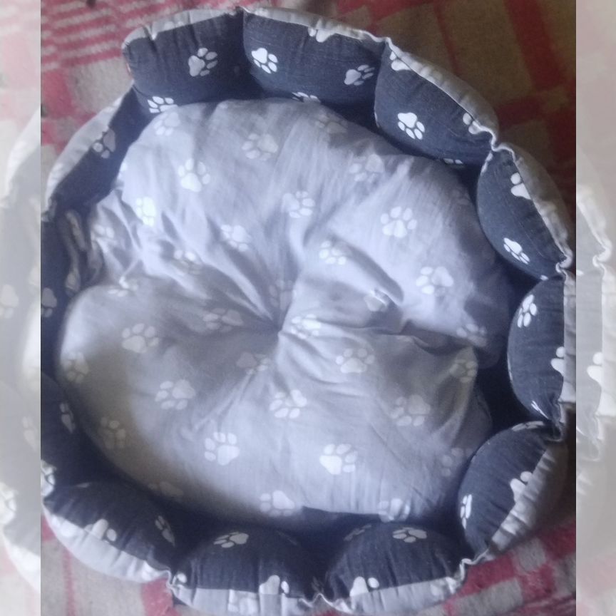 Лежанка для кошек