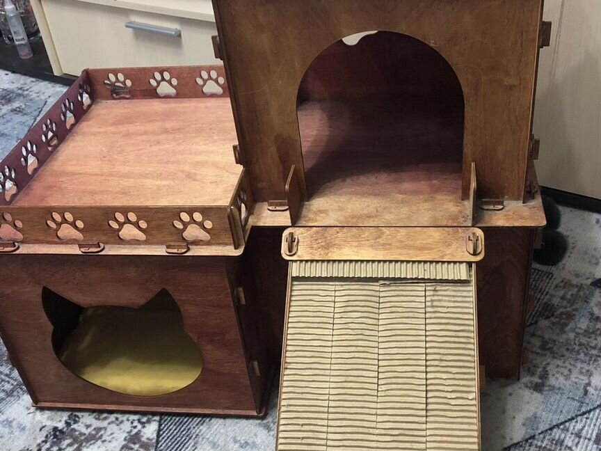 Домик для кошки с когтеточкой