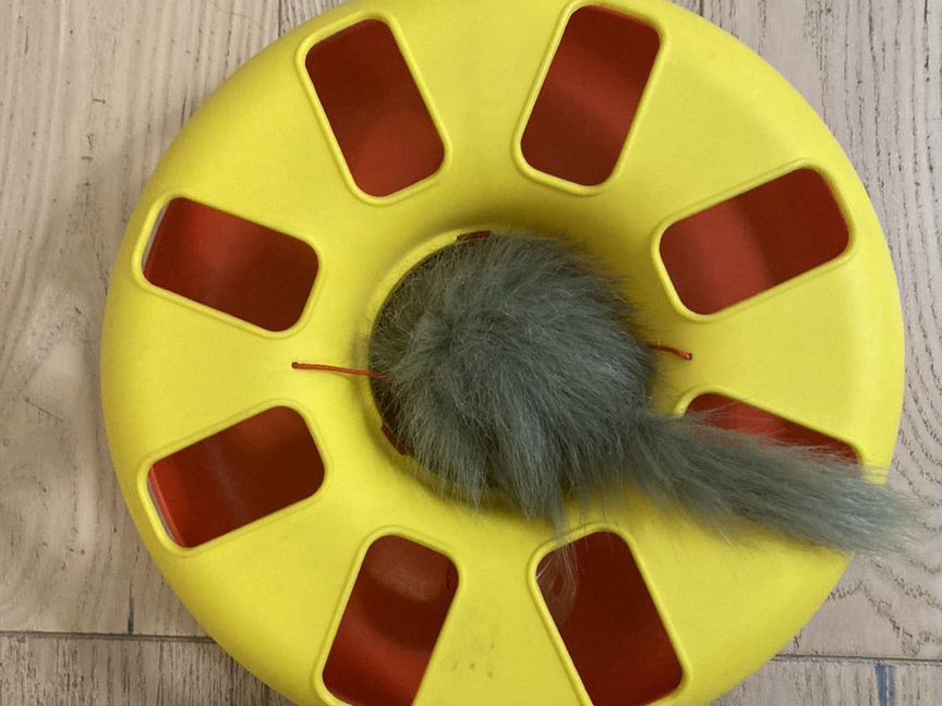 Игрушка для кота