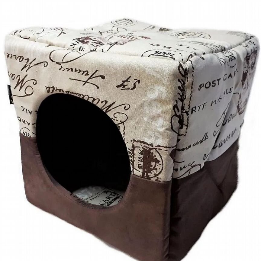 Домик для кошки или маленькой собаки