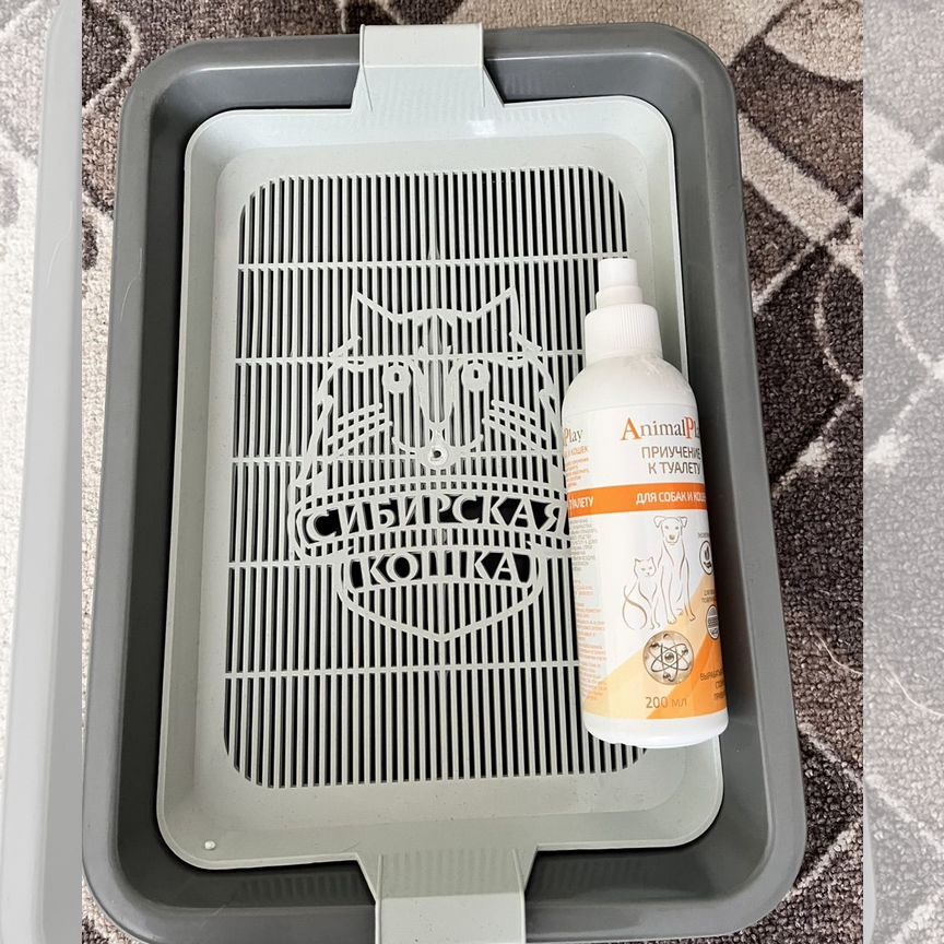 Лоток для котёнка и спрей для приучения к туалету