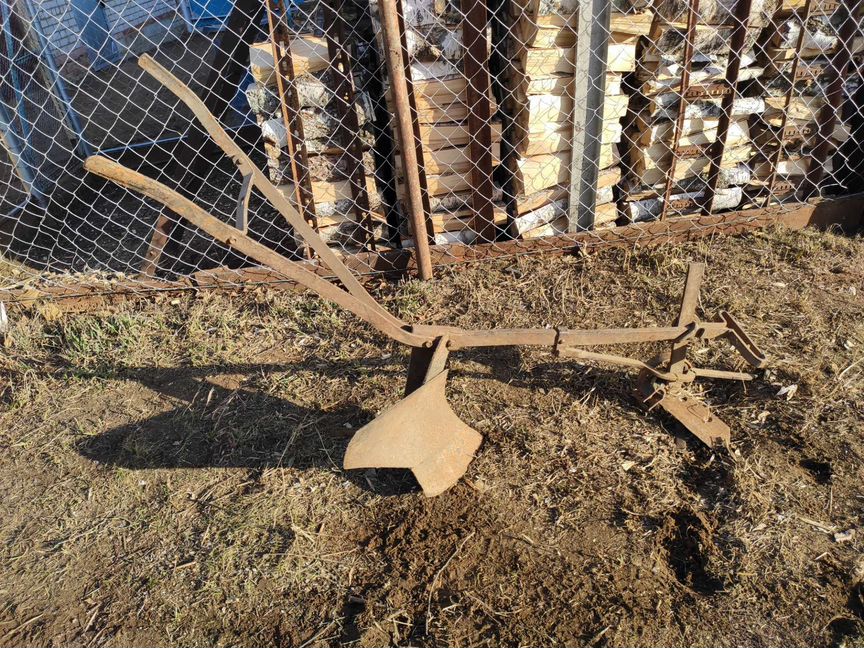 Конный плуг сабан