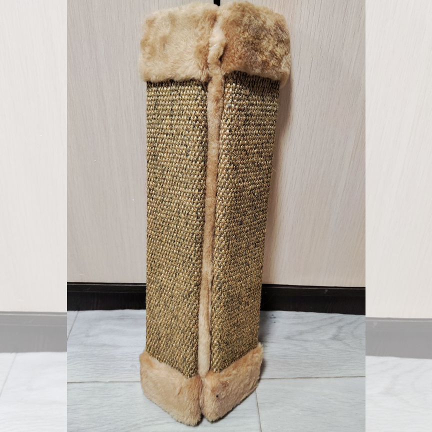 Когтеточка для кошки на угол