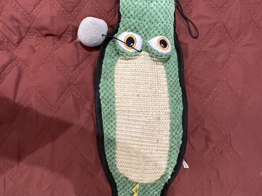 Когтеточка настенная "Крокодил"