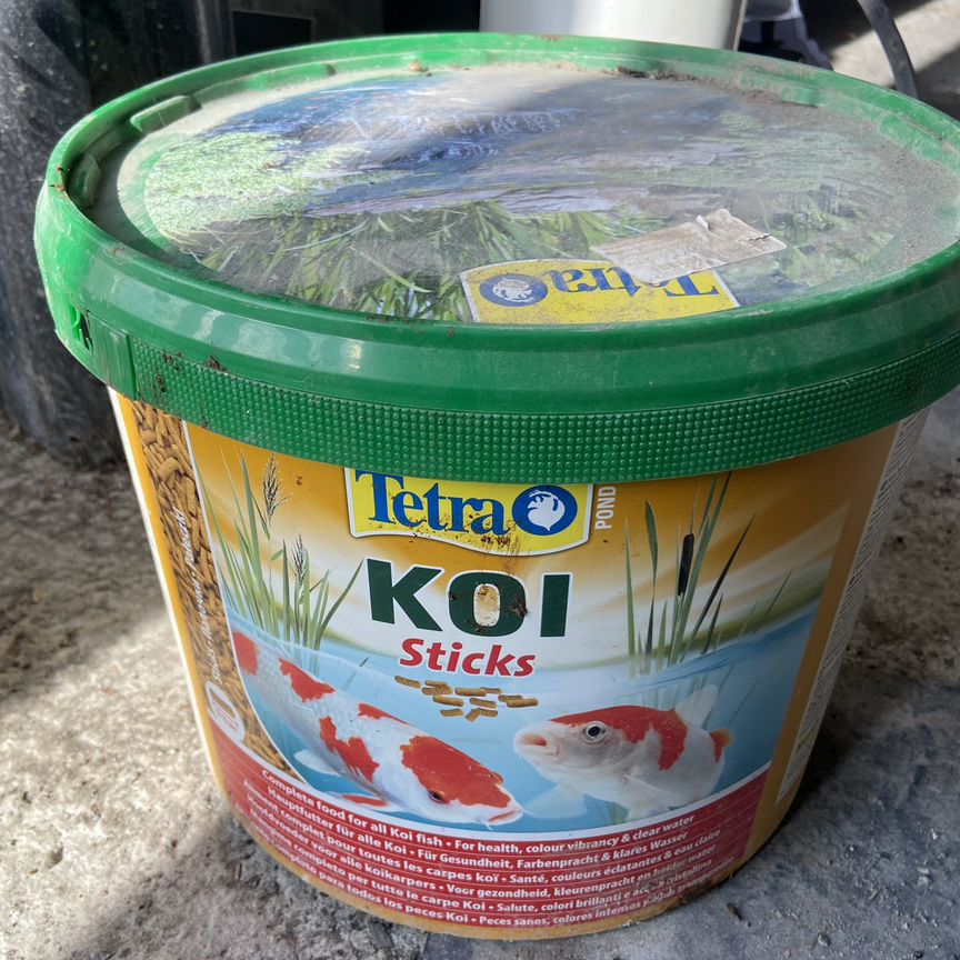 Tetra koi sticks