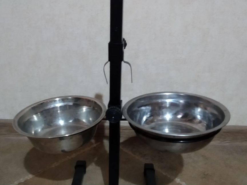 Стойка для кормления животных