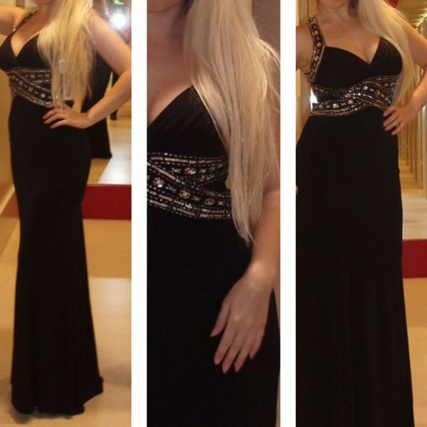 Вечернее платье в пол из Европы