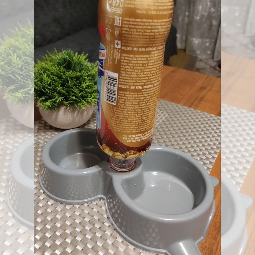 Кормушка и автопоилка (2 в 1)