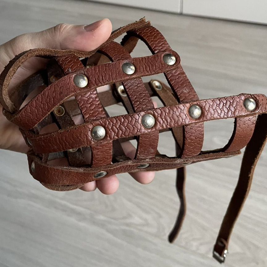 Намордник на собаку средних пород