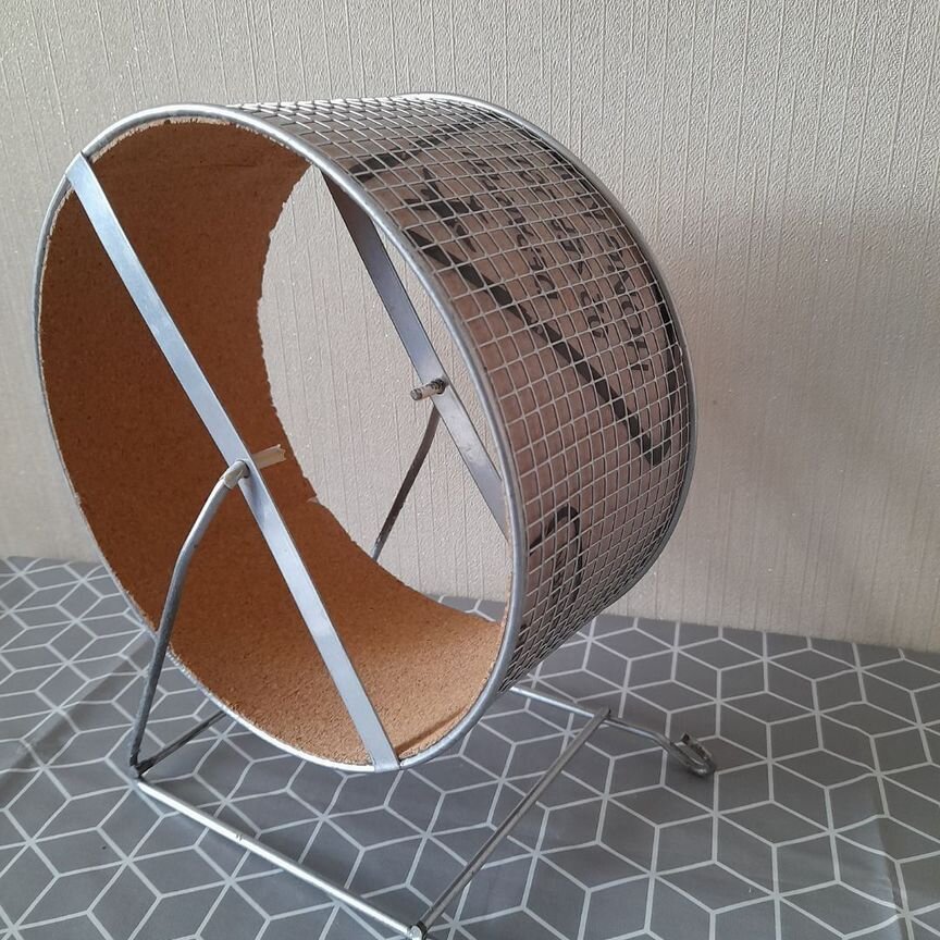 Колесо для хомяка 20 см